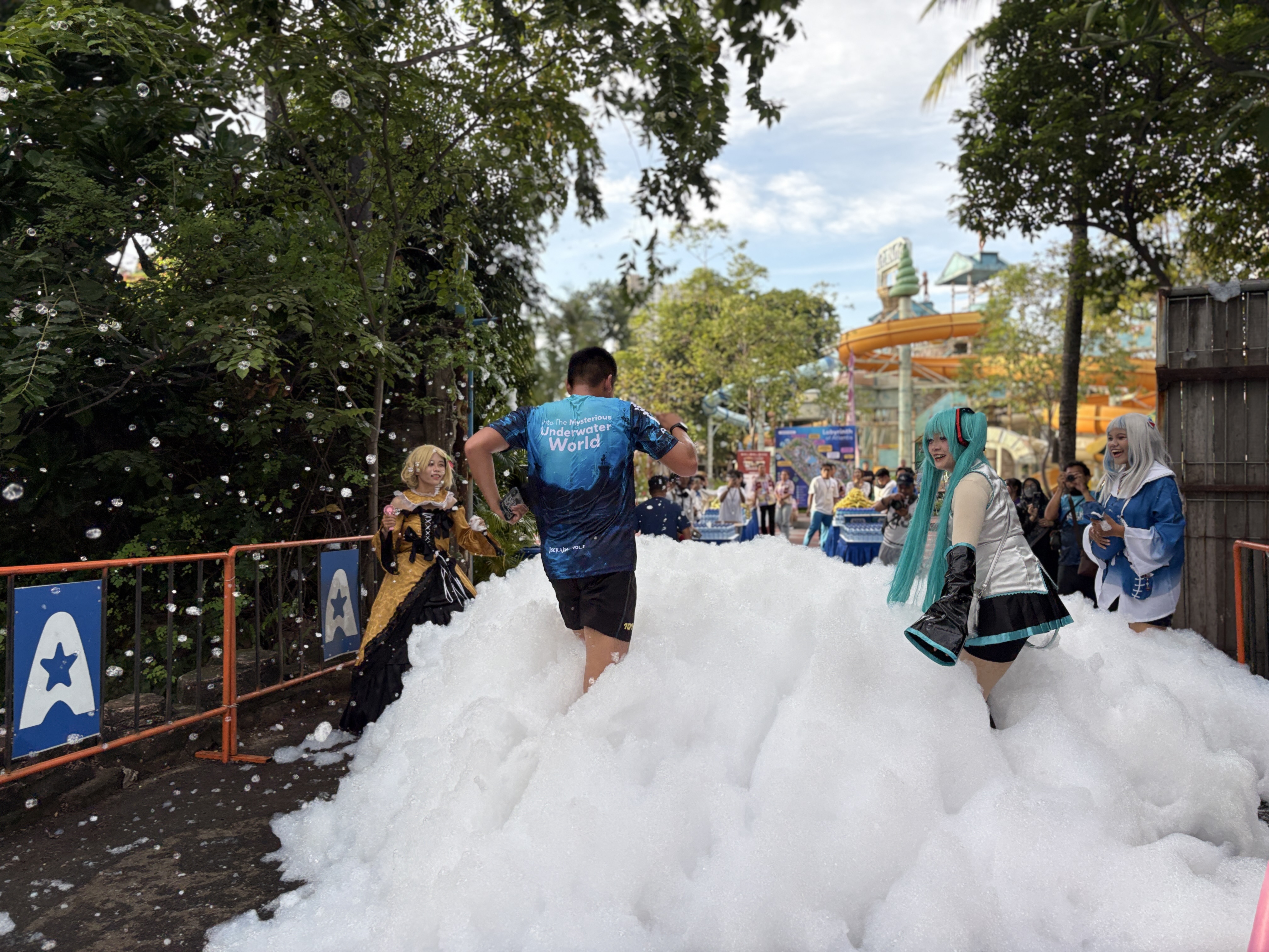 Berita General - Keseruan ISEKAI RUN Seri Ke-3 di Atlantis Water Adventures